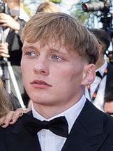 Louise Courvoisier - AlloCiné