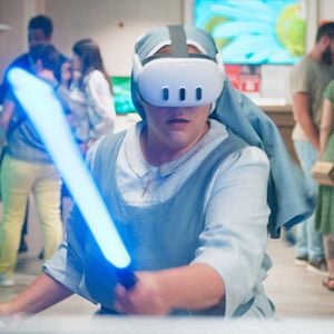 Doux Jésus - Film 2025 - AlloCiné