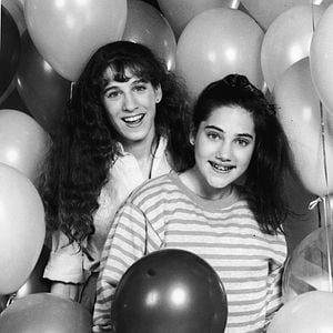 Square Pegs - Série TV 1982 - AlloCiné