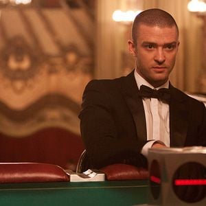 Time Out : Photos et affiches - AlloCiné