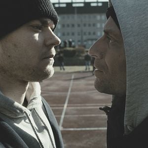 R - film 2010 - AlloCiné