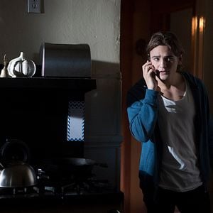 Bedeviled - Film 2016 - AlloCiné