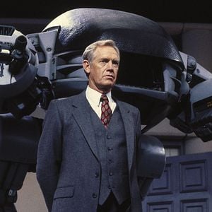 Ronny Cox - AlloCiné