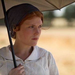 Iris Bry - AlloCiné