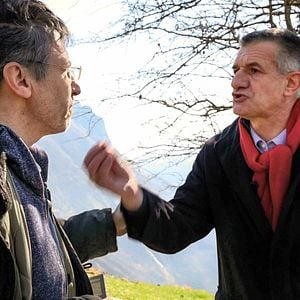 Un berger et deux perchés à l'Elysée ? - Film documentaire 2018 - AlloCiné