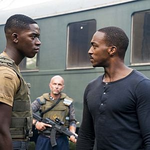 Zone hostile - Film 2021 - AlloCiné