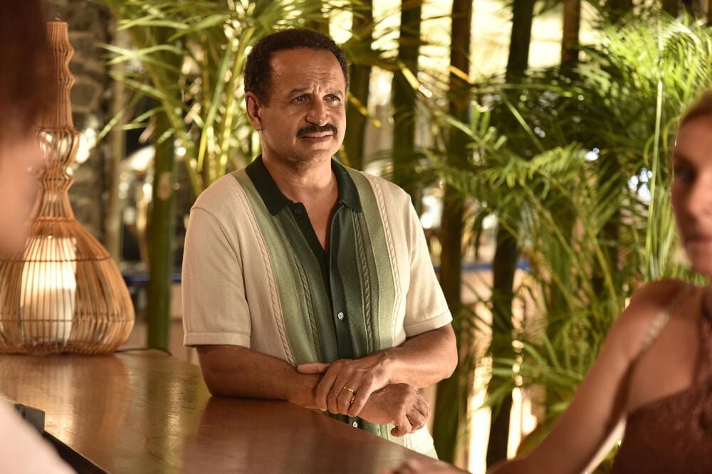 Commandant Saint-Barth : Commandant Saint-Barth : Photo Yannig Samot - 5 sur 7 - AlloCiné