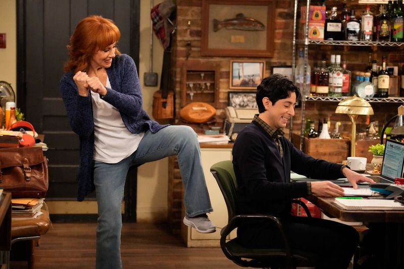 Happy's Place : Happy's Place : Photo Reba McEntire, Pablo Castelblanco ...