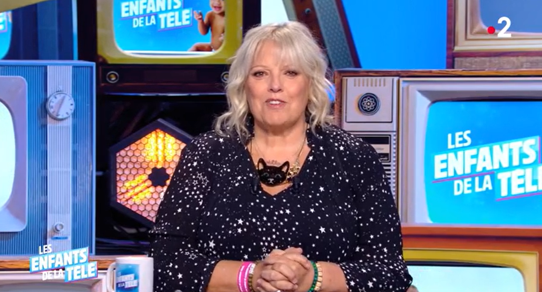 Les enfants de la télé : 3 choses à retenir sur la première de Laurence Boccolini - TV ACTU by ...