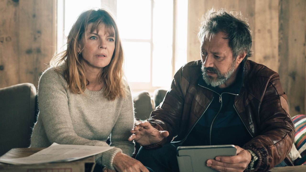 Rien ne t'efface sur TF1 : comment se termine la série ? Explications - News Séries à la TV ...