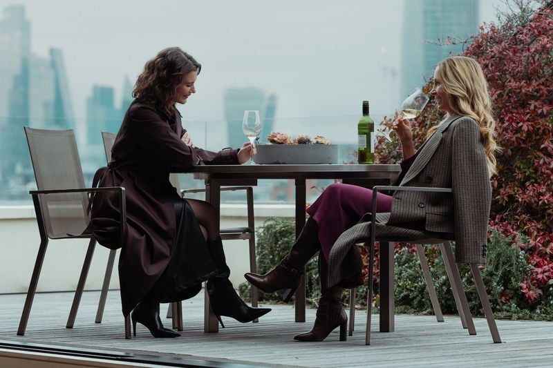 MobLand : MobLand : Photo Joanne Froggatt, Lara Pulver - 5 sur 17 - AlloCiné