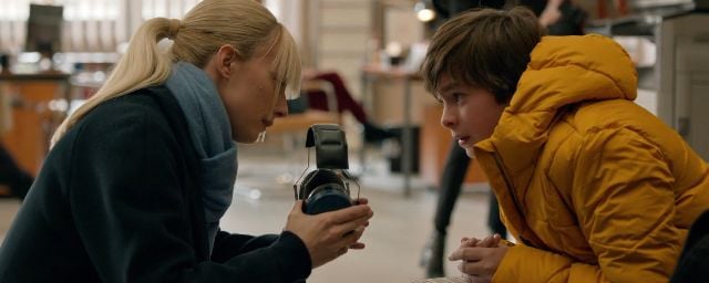 Astrid et Raphaëlle : saviez-vous que le fils de Sara Mortensen jouait ...