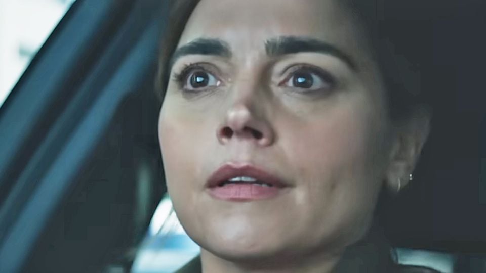 The Jetty - saison 1 Bande-annonce VO - Trailer The Jetty S01 - AlloCiné