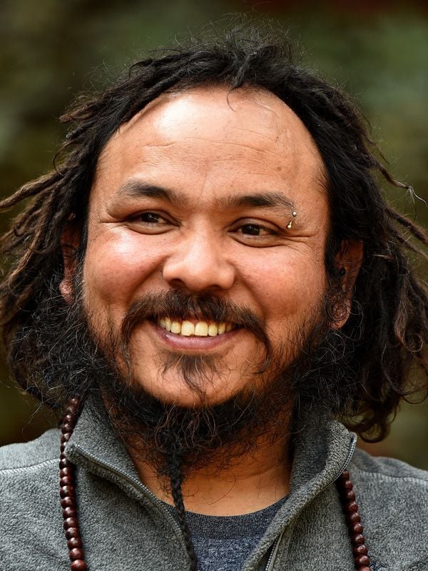 Min Bahadur Bham - AlloCiné