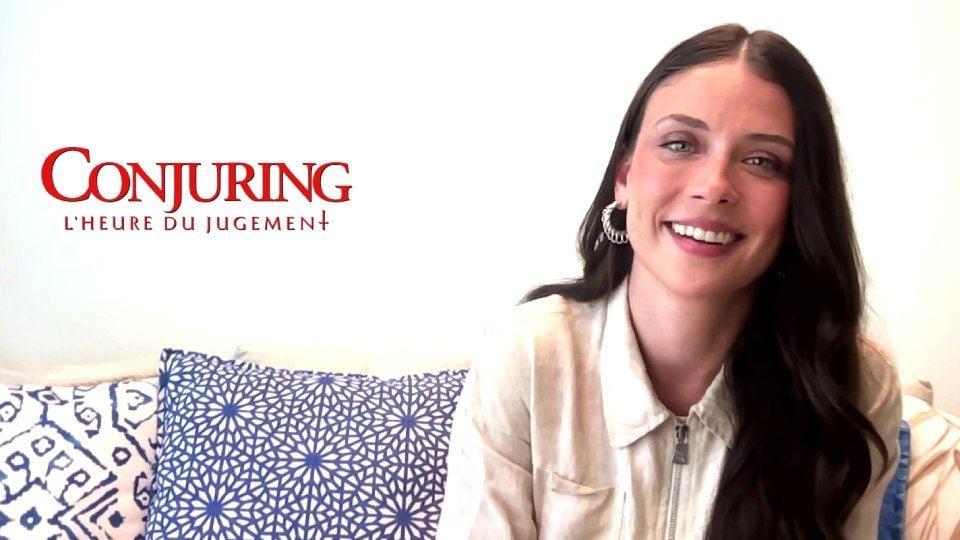 Vidéo interview pour Conjuring : l’heure du jugement : Mia Tomlinson a ...
