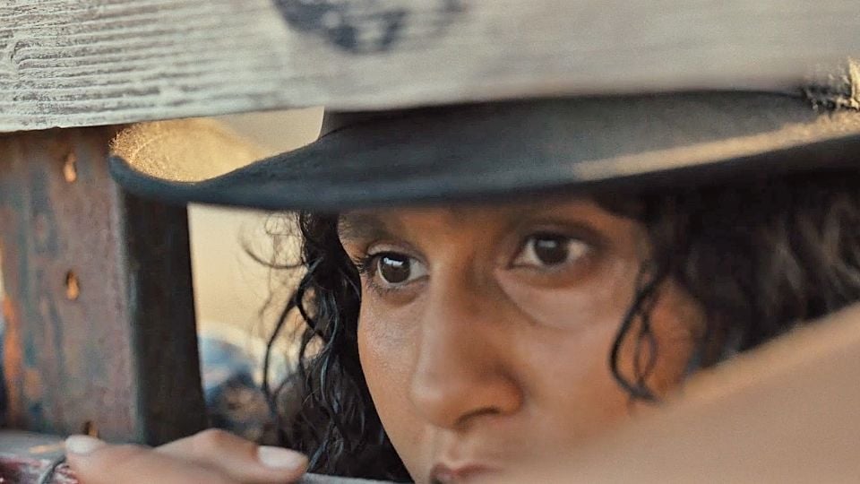 Making of du film Animale - Animale BONUS VF "Le film vu par la réalisatrice Emma Benestan ...