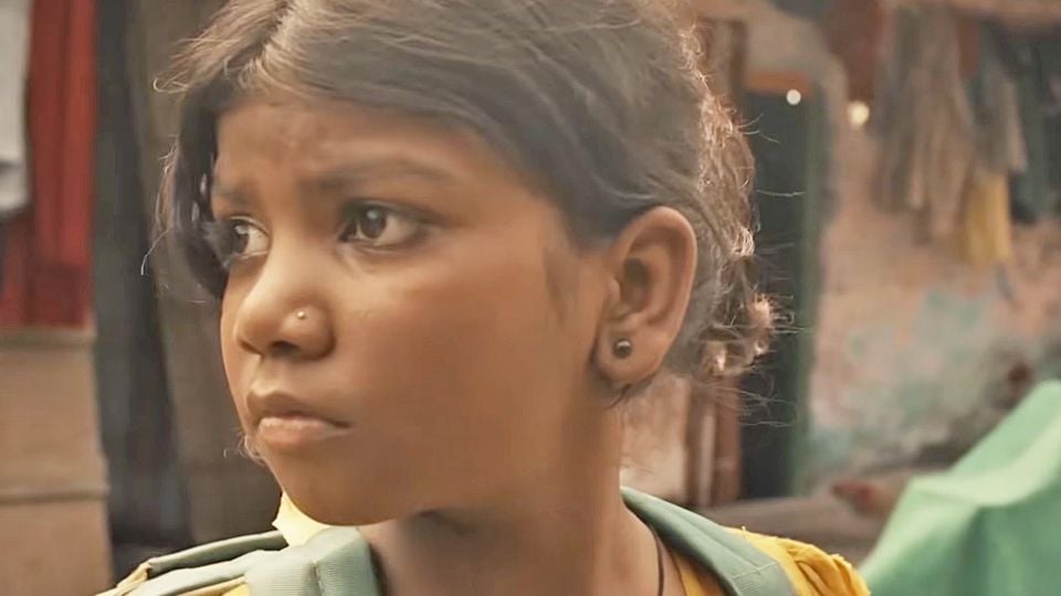Bande annonce de Anuja - Anuja Bande-annonce VO STEN - AlloCiné
