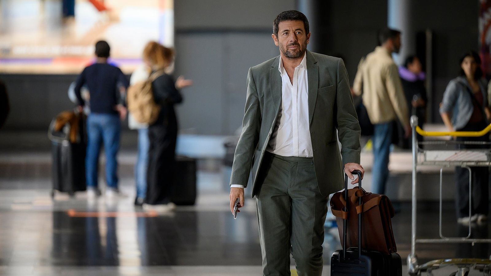 Menace imminente : Photo Patrick Bruel - 8 sur 8 - AlloCiné