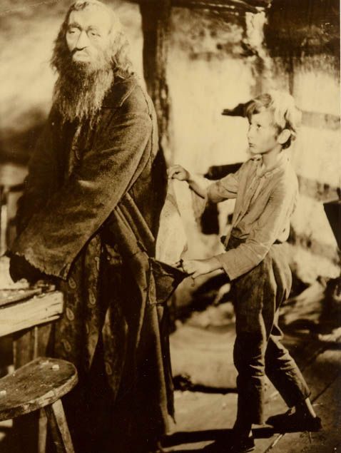 Photo de John Howard Davies - Oliver Twist : Photo John Howard Davies ...