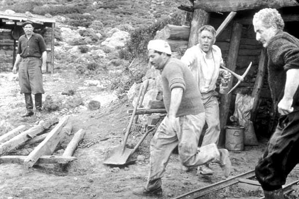 Photo du film Zorba le Grec - Photo 3 sur 9 - AlloCiné