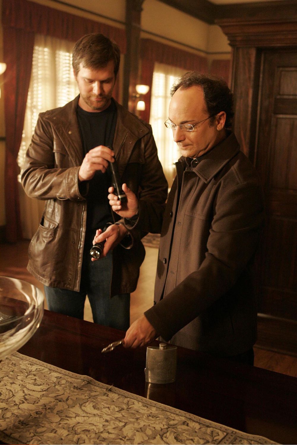 The Lost Room : Photo Peter Krause, Kevin Pollak - 9 sur 31 - AlloCiné
