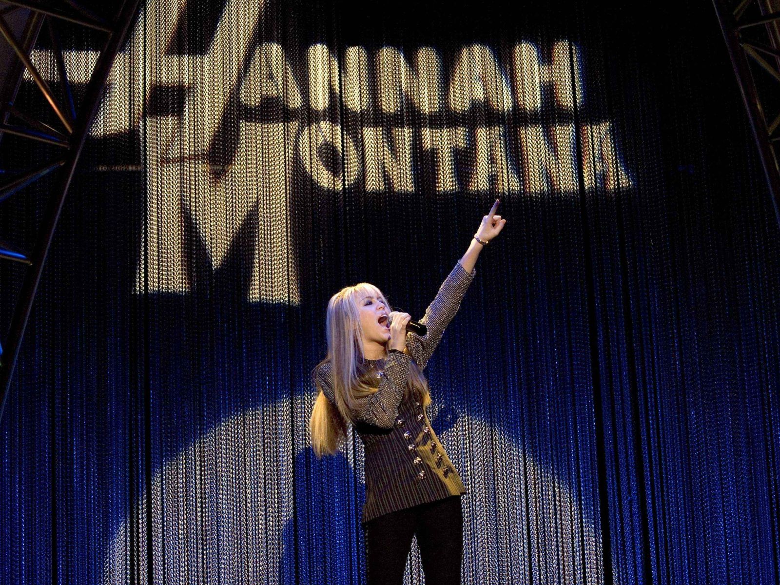 Hannah Montana : Photo Miley Cyrus - 120 sur 128 - AlloCiné