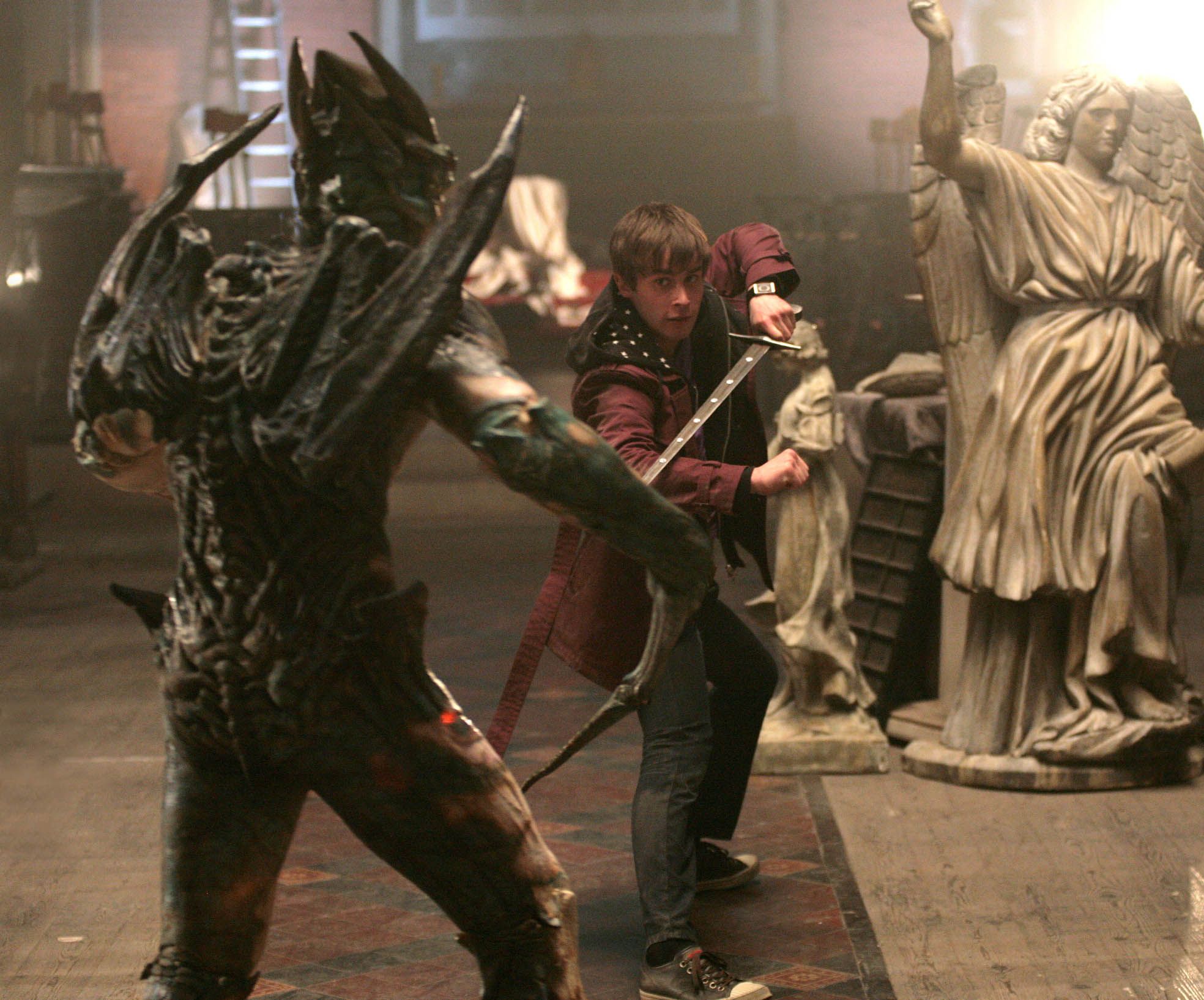 Demons : Photo Christian Cooke - 7 sur 19 - AlloCiné