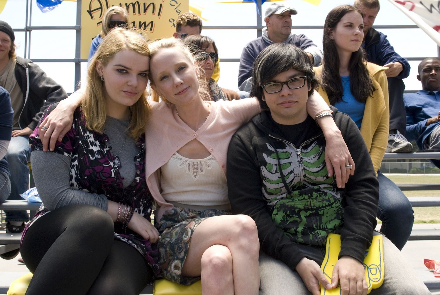 Hung : Photo Anne Heche, Charlie Saxton, Sianoa Smit-McPhee - 27 sur 50 ...