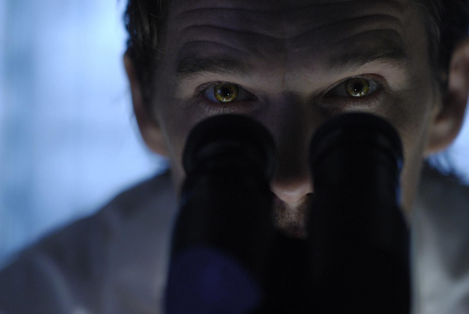 Photo de Ethan Hawke - Daybreakers : Photo Ethan Hawke, Michael Spierig, Peter Spierig - Photo ...