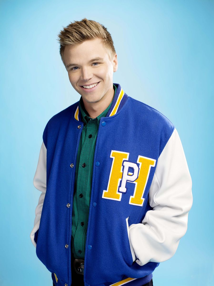 Photo de Brett Davern - Photo Brett Davern - Photo 19 sur 25 - AlloCiné
