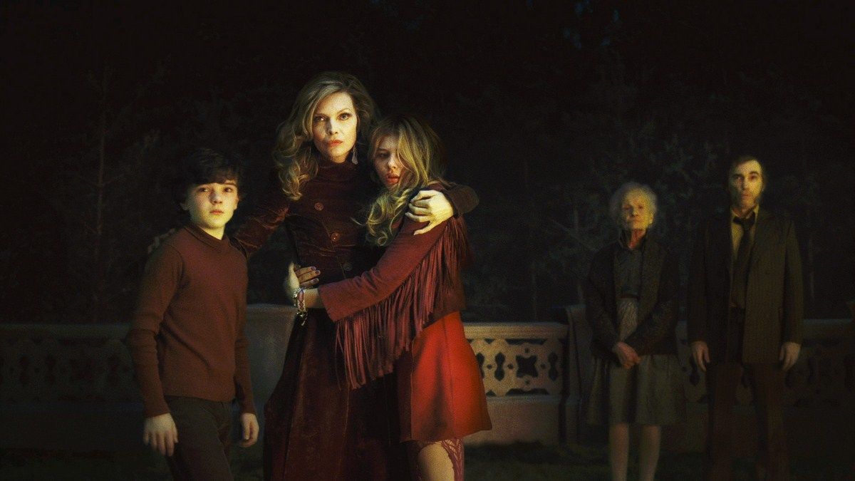 Photo de Michelle Pfeiffer - Dark Shadows : Photo Chloë Grace Moretz ...