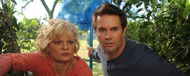 Luke Perry se met au vert pour "Raising Hope" [PHOTO] - News Séries ...