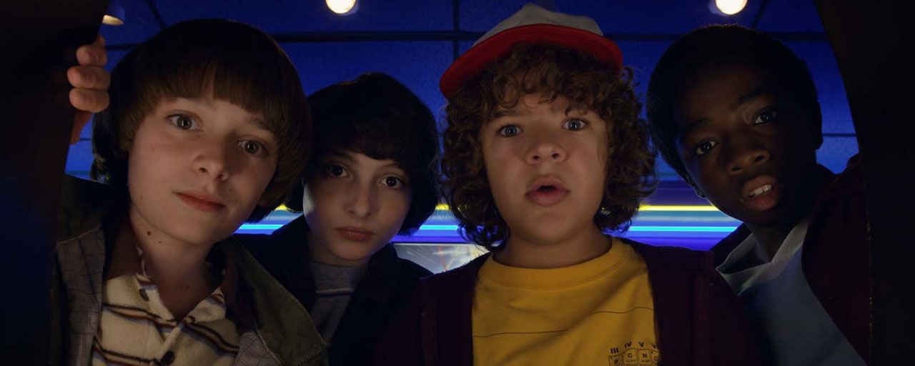 Stranger Things : découvrez le nom des acteurs présents au Comic-Con ...