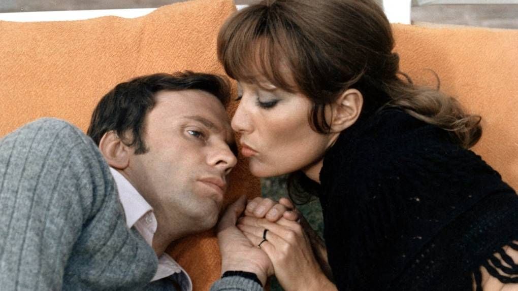 Mort de Jean-Louis Trintignant : retour sur sa riche carrière en images ...