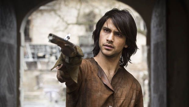 Photo de Luke Pasqualino - The Musketeers : Photo Luke Pasqualino ...