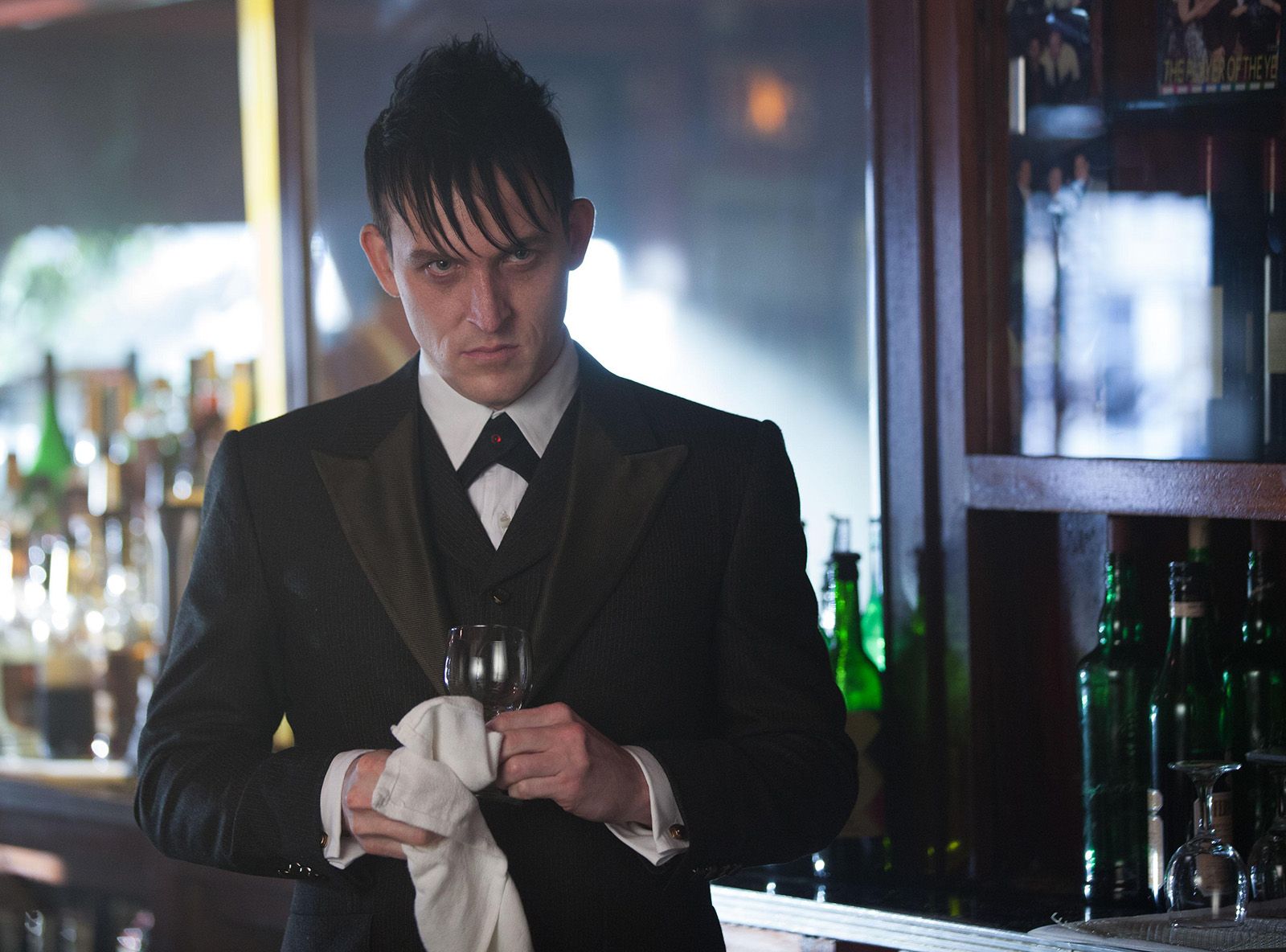 Gotham (2014) : Gotham (2014) : Photo Robin Lord Taylor - 637 sur 705 ...