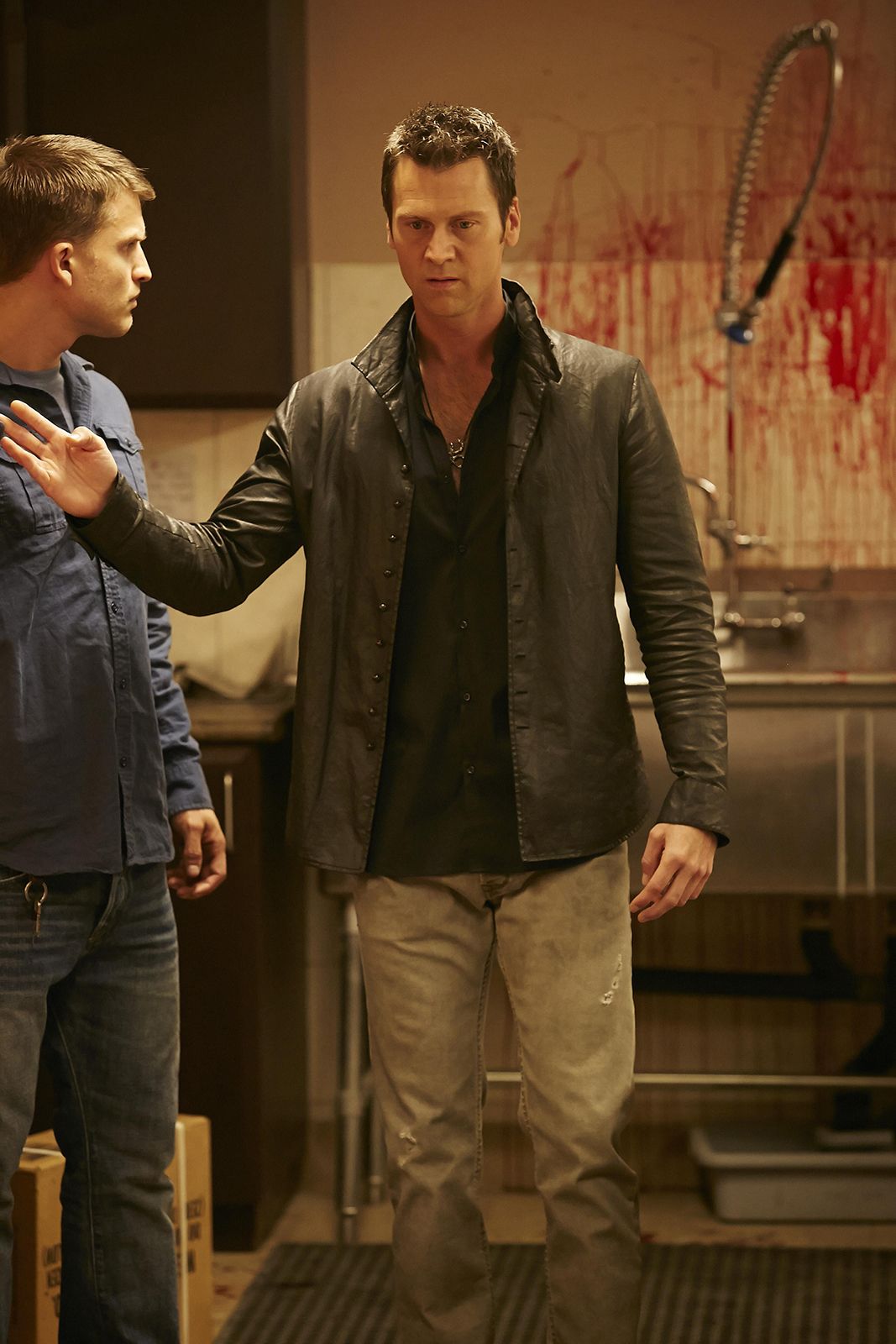 Photo de Sean Rogerson - Bitten : Photo Sean Rogerson - Photo 3 sur 14 ...