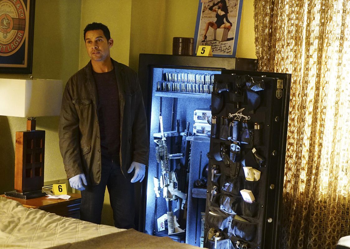 Castle : Castle : Photo Jon Huertas - 248 sur 1200 - AlloCiné