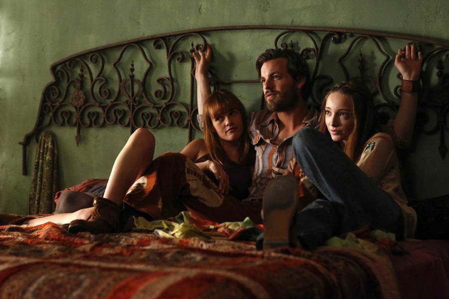 Aquarius : Aquarius : Photo Gethin Anthony, Tara Lynne Barr, Emma ...