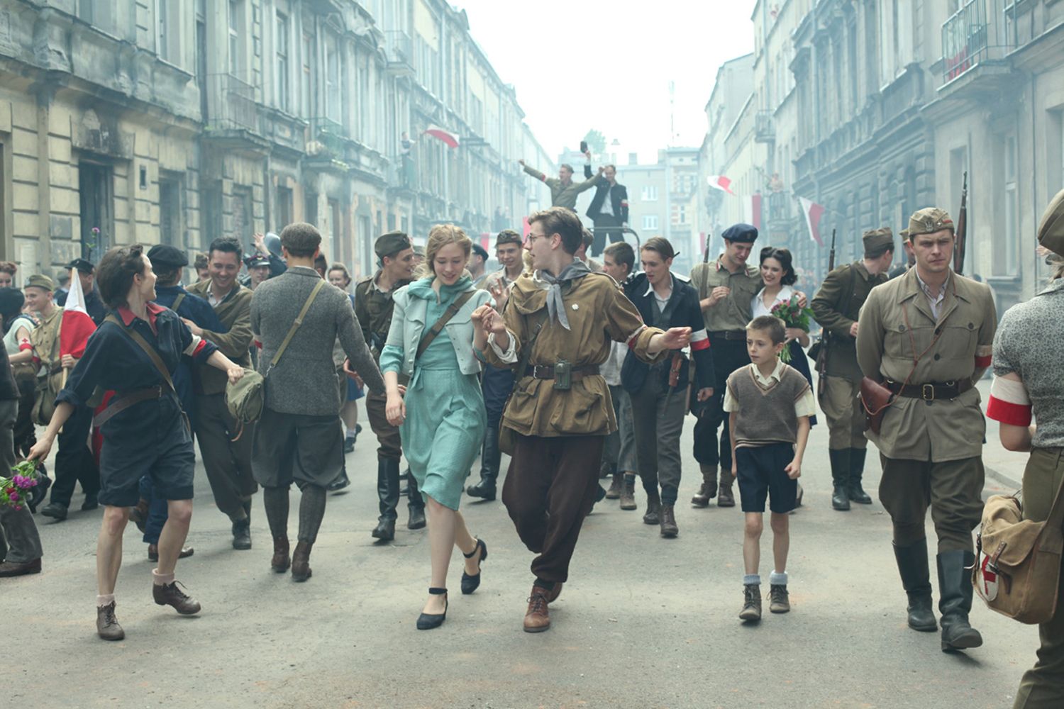 Photo du film Insurrection - Photo 6 sur 8 - AlloCiné