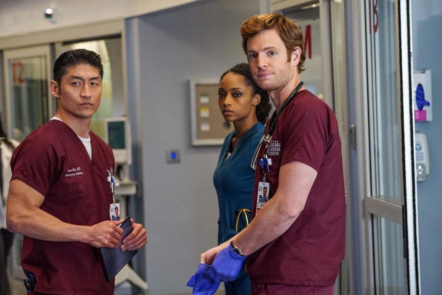Chicago Fire : Chicago Fire : Photo Brian Tee, Yaya DaCosta - 639 sur ...