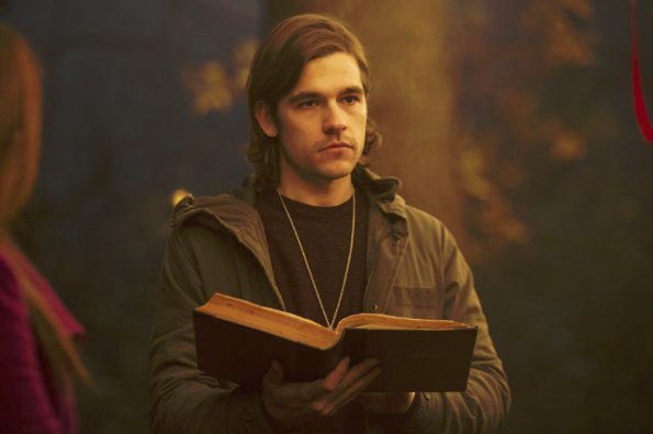 The Magicians : The Magicians : Photo Jason Ralph - 297 sur 365 - AlloCiné