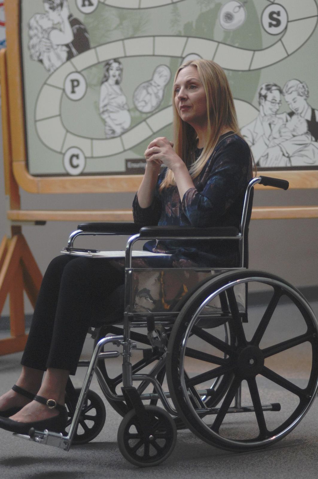 Photo de Hope Davis - Wayward Pines : Photo Hope Davis - Photo 24 sur ...