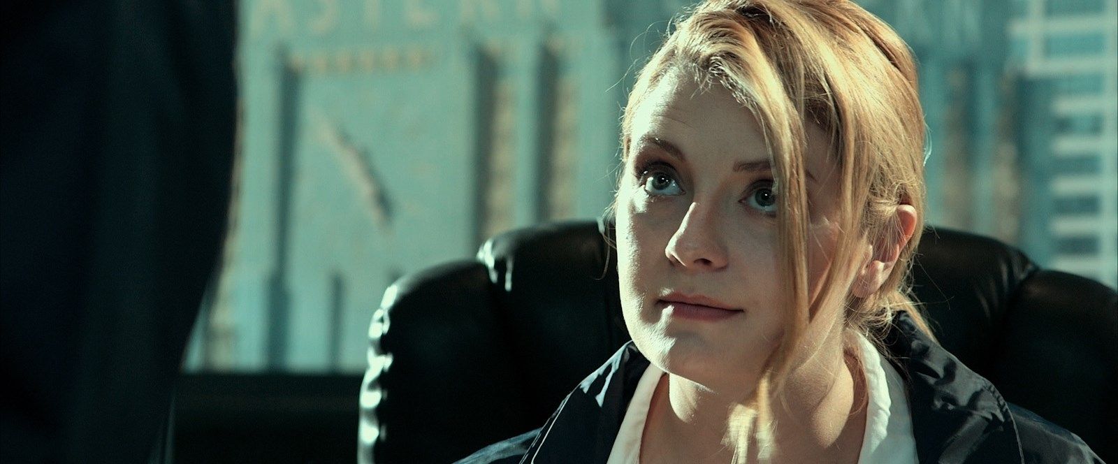 Photo de Mischa Barton - Photo Mischa Barton - Photo 9 sur 40 - AlloCiné