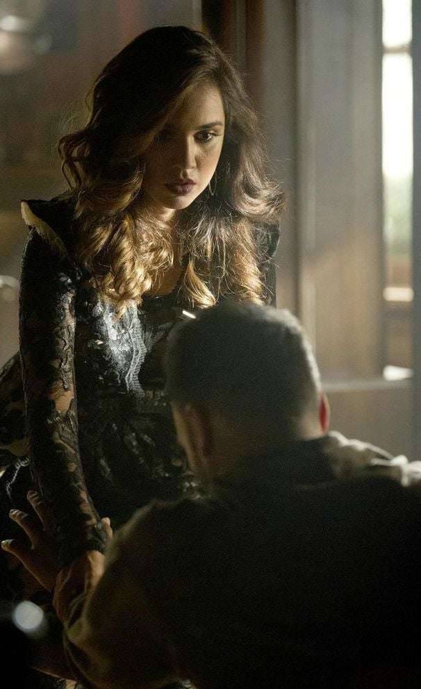 The Magicians : The Magicians : Photo Summer Bishil - 240 sur 365 ...