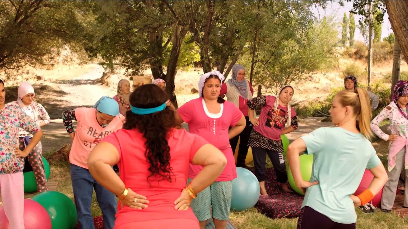 Photo du film Ay Lav Yu Tuu - Photo 3 sur 42 - AlloCiné