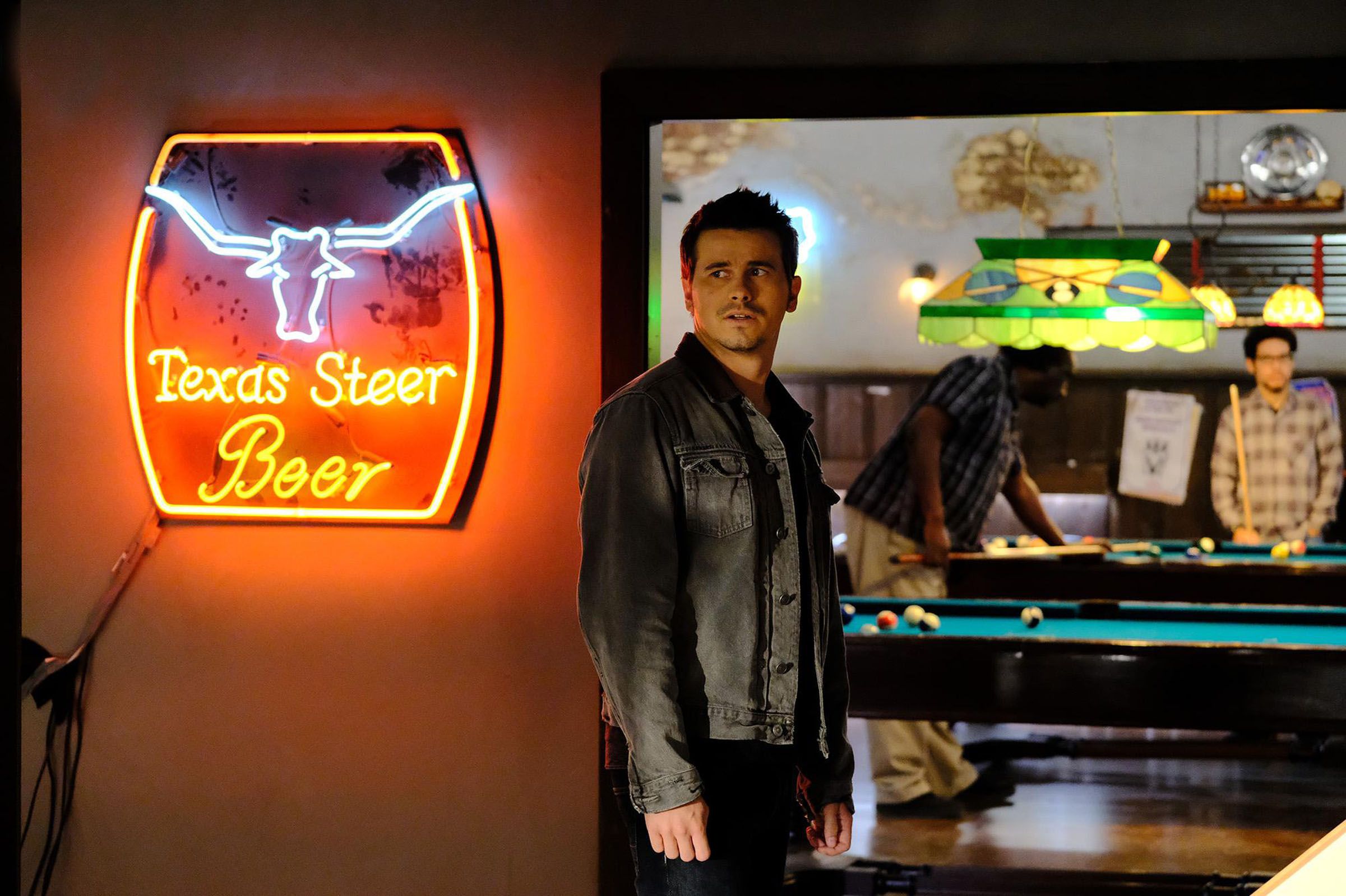 Photo de Jason Ritter - Kevin (Probably) Saves the World : Photo Jason ...