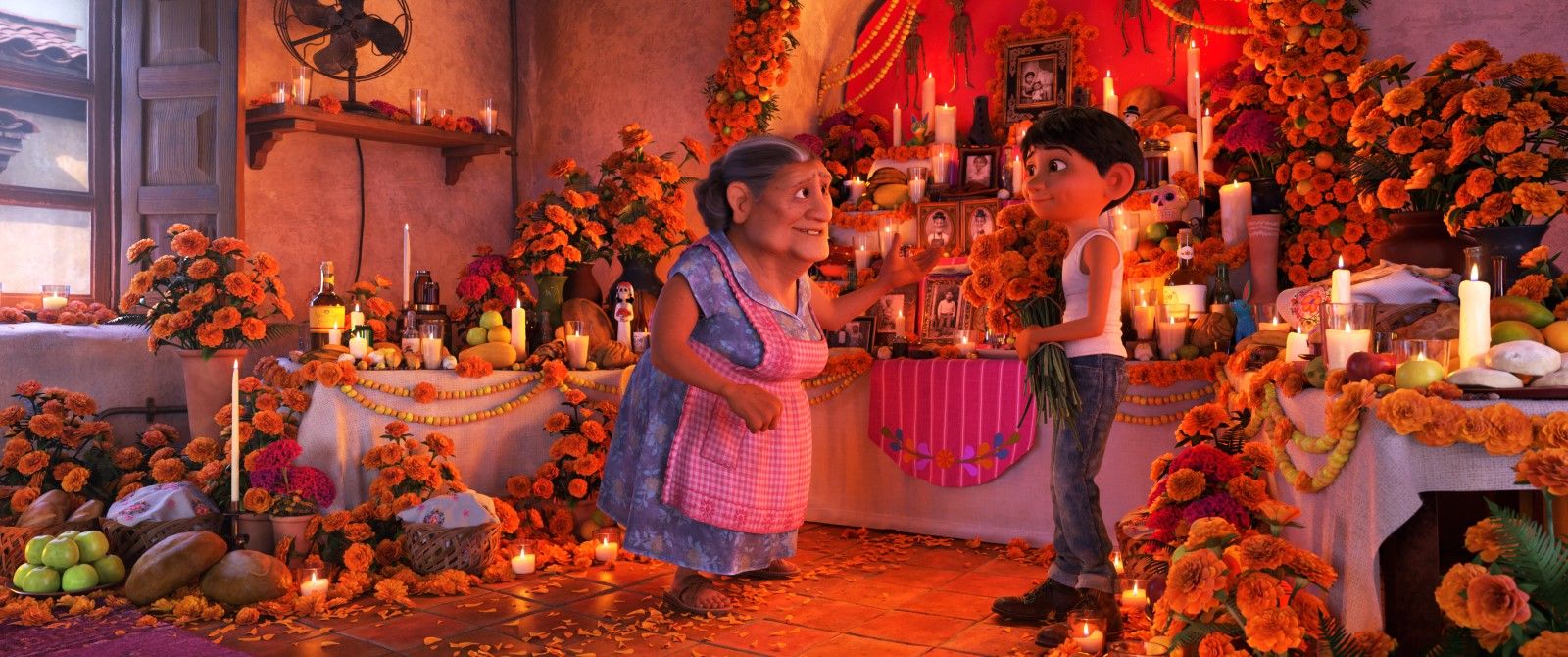 Photo du film Coco - Photo 9 sur 39 - AlloCiné