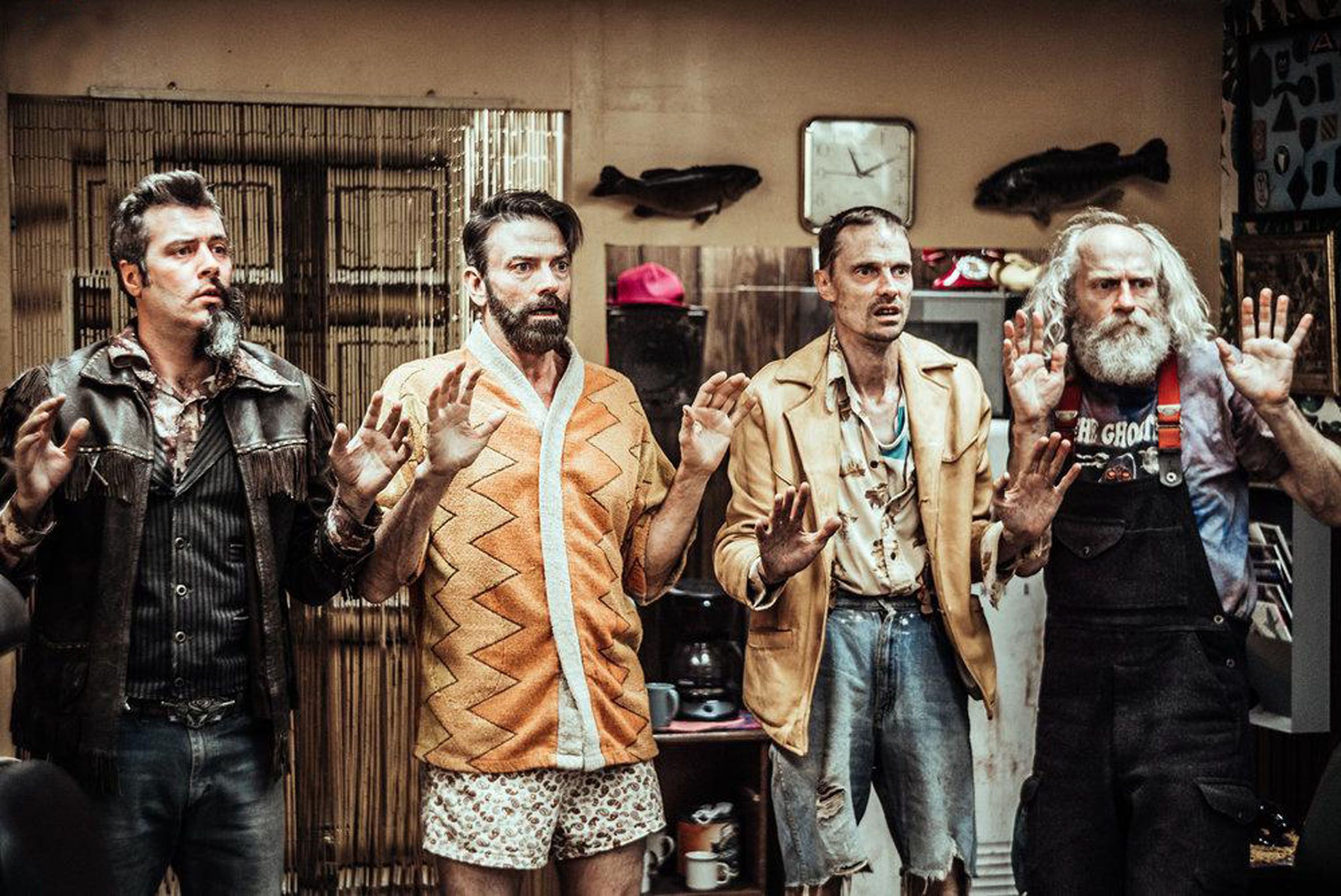 Photo de Keith Allen - Z Nation : Photo Doug Dawson, Russell Hodgkinson ...