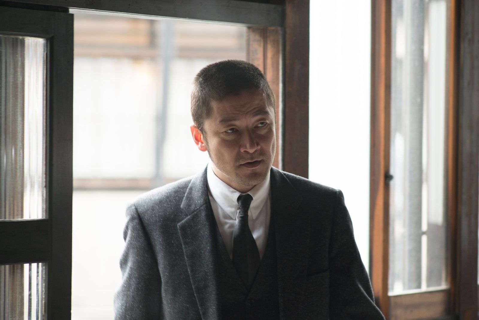 Photo du film The Outsider - Photo 2 sur 10 - AlloCiné